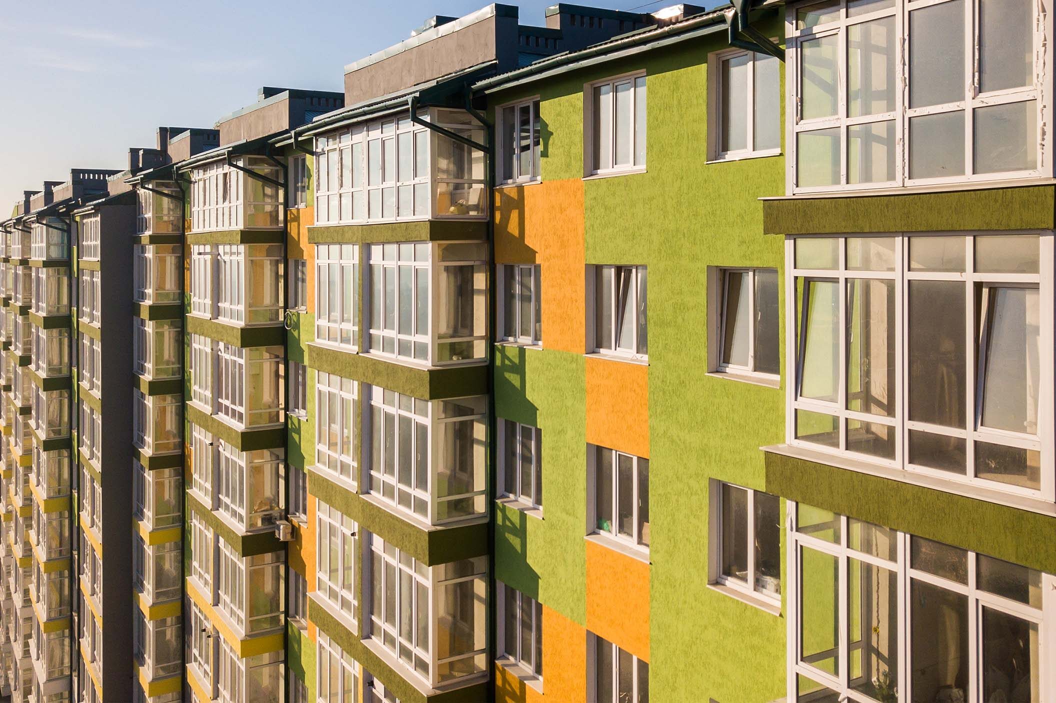 March | The Roman Report - Roman Group